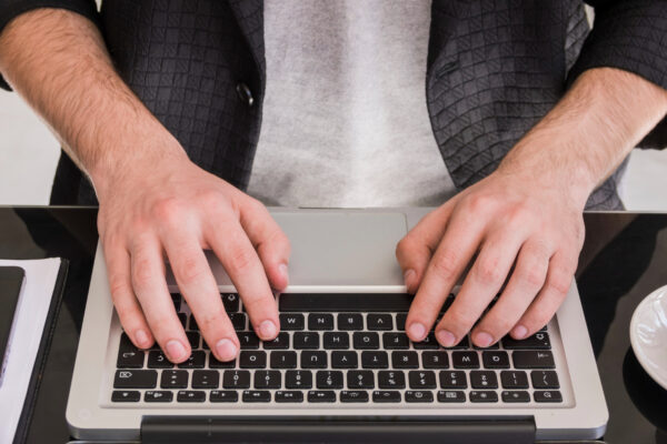 Cara Mengatasi Touchpad Laptop yang Tidak Responsif